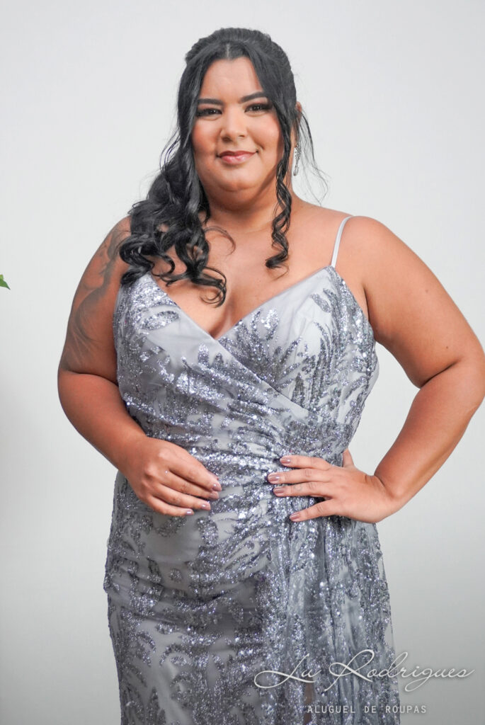 Feminino Plus Size 258 - Lu Rodrigues - Aluguel de Roupas